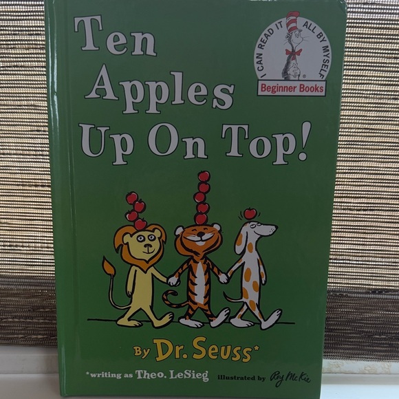 Dr. Seuss | Toys | Dr Seuss Green Ten Apples Up On Top Book | Poshmark